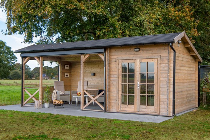 Blockhaus Kukka 700 x 350 x 279 cm - Mit Veranda an der Seite