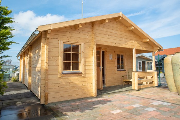 Kay Log Cabin 5.95 x 8.0m