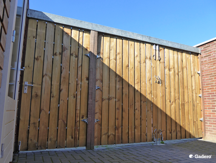 Ijzeren deurframe tuindeur op maat Stalen frames schutting deur