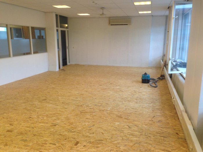 Panneau OSB 3 244 x 122 cm - 18 mm d'epaisseur