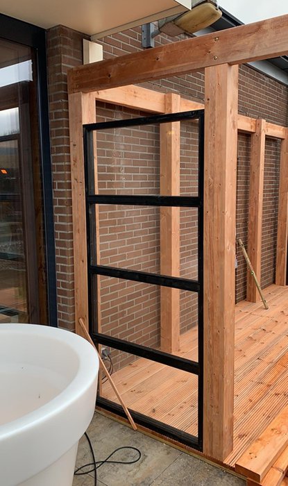 Heavy duty larch posts 200mm treated - Perfect for decking - Tuin.co.uk